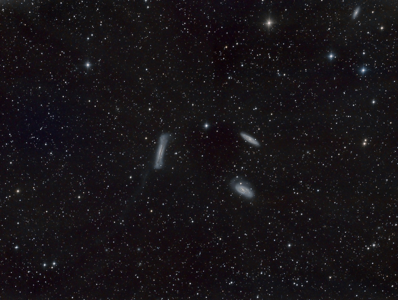 Leo_Triplet_final – Erellaz